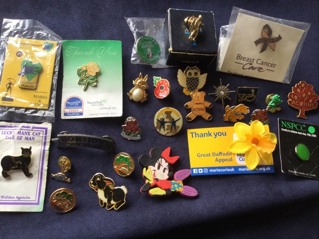 PIN BADGES & badges job lot NSPCC McDonalds Acorns Owl Cat Frog Charity ...
