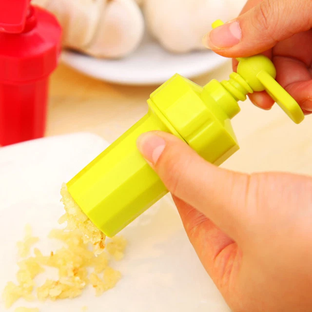 PLASTIC GARLIC PRESS Garlic Crush Tool Ginger Crusher Garlic Squeezer £ ...