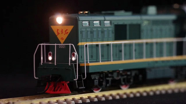 N27 CHINA RAILWAY DFH5 Diesel Locomotive (HO scale) $320.00 - PicClick