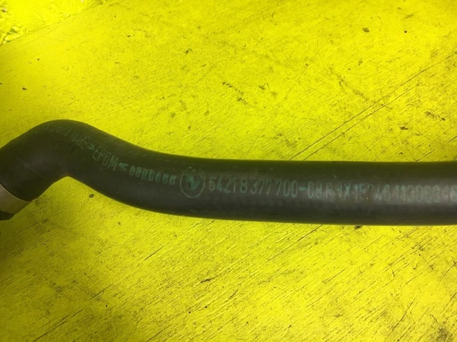 TUBO RAFFREDDANTE TUBO Valvola Acqua Motore Radiatore NS 2003 BMW 760 ...
