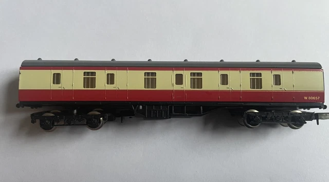 MINITRIX N Gauge Full Brake Coach W80657 Custard & Cream Unboxed Mint £ ...