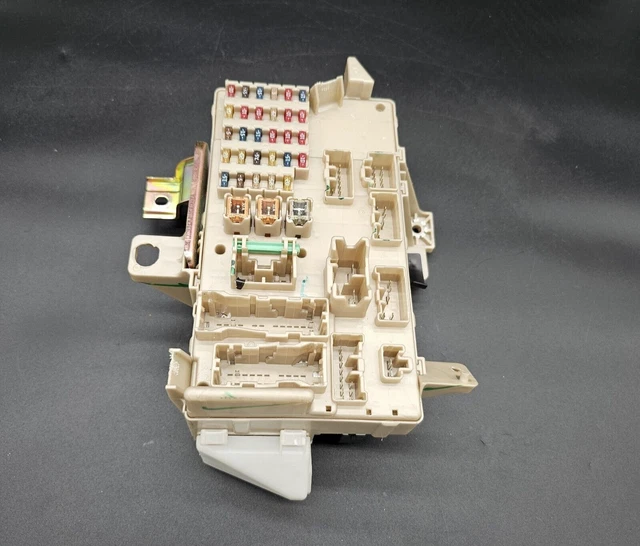 02-06 TOYOTA CAMRY Lexus ES330 Dash Instrument Panel Fuse Relay ...