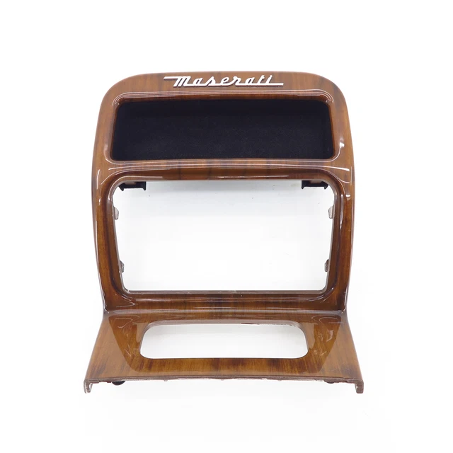 CACHE DÉCOR EN bois center console derrière Fond Maserati Quattroporte ...