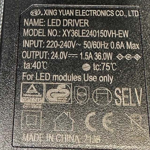 LED TREIBER Stecker Trafo Xing Yuan XY36LE240150VH-EW 24V EUR 24,99 ...
