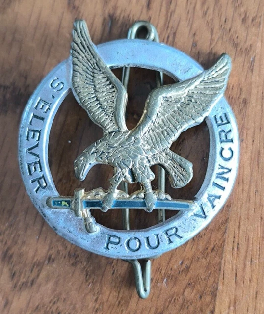 INSIGNE ECOLE SOUS-OFFICIER Armée Air Groupe Ecole 318 Model Bombé ...