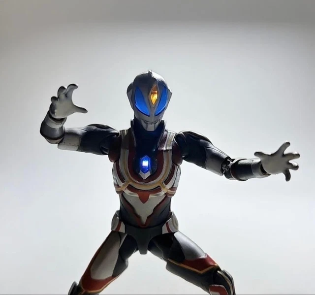 S.H.FIGUARTS ULTRAMAN GEED Ultimate Final Luminous Modified Usado EUR ...