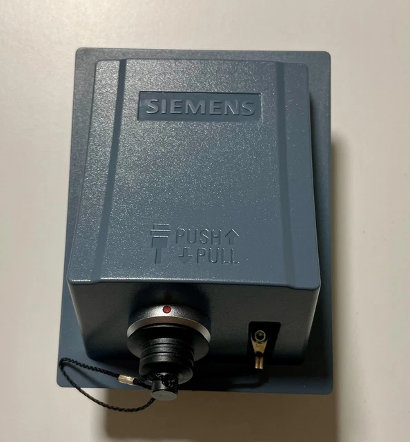 SIEMENS 6AV2125-2AE03-0AX0 SIMATIC HMI Connection Box Compact NEW £153. ...