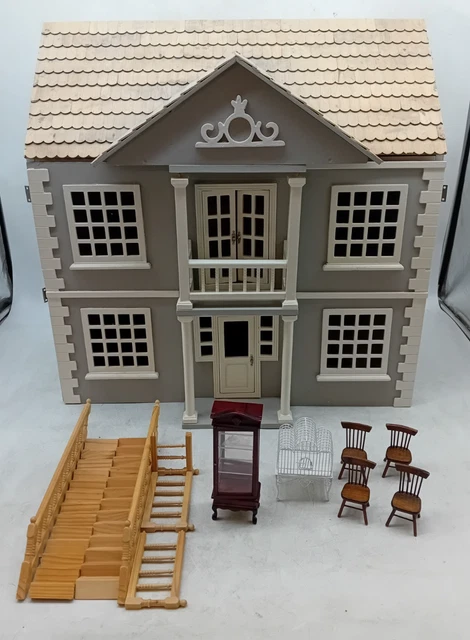 HAND BUILT/PAINTED DOLLS HOUSE with Removable front panels & Furniture ...