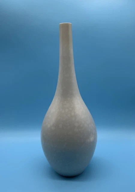 LARGE POOLE POTTERY 'MAGNOLIA WHITE' FREEFORM VASE 39cm TALL £99.99 ...