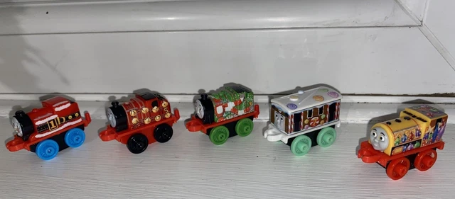 THOMAS THE TANK Engine Minis 5 X Christmas Trains Henry , Thomas Toby ...