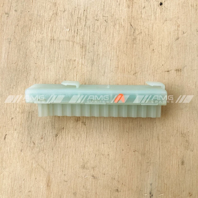 GENUINE MERCEDES OEM Power energy distributor CAN BUS A0009820212 £16. ...