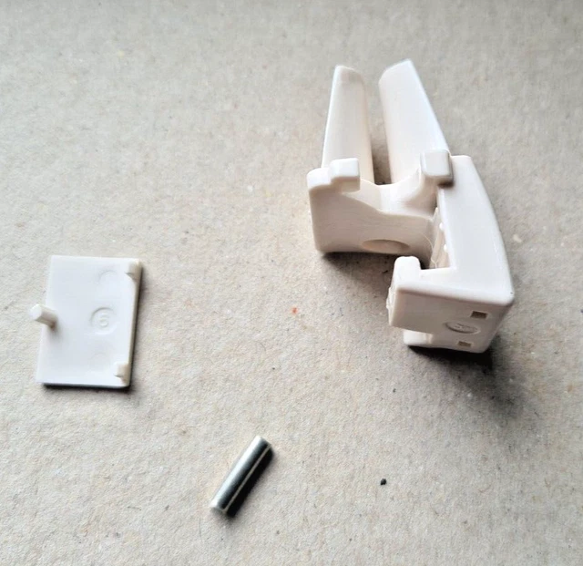 GENUINE HARTAL FLYSCREEN Slider Right Hand 81.4891.99 Same Day Despatch ...