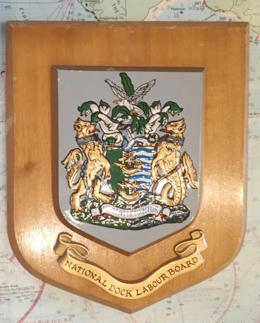 OLD MASTER MARINERS HMS SHIPS Ship Crest Shield Plaque DOCK LABOUR ...