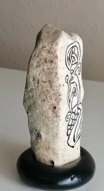 SCULPTURE ART BRUT - MONUMENT CELTE (2024) C. HUBER pierre celtique EUR ...