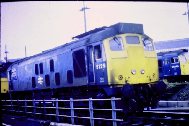 35MM C/SLIDE 1X Class 24/1 5125 & 1x Class 26 D5345 Possible Inverness ...