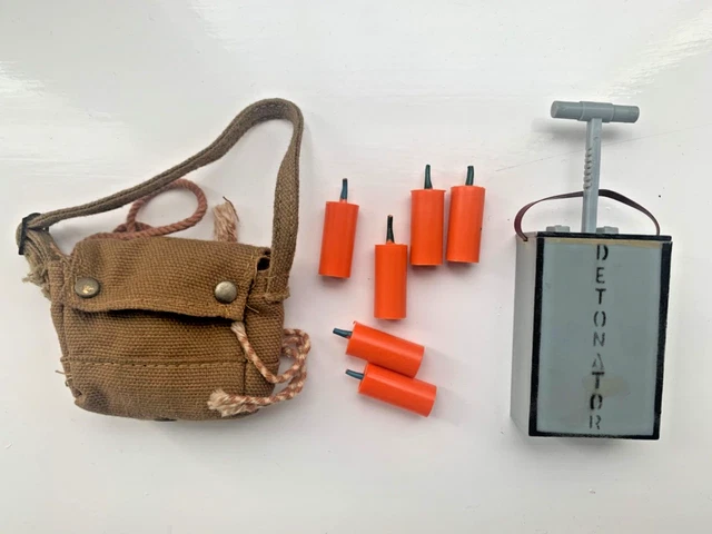 ACTION MAN EXPLOSIVES TNT Detonator Bag Rucksack Palitoy 60’s / 70’s £5 ...