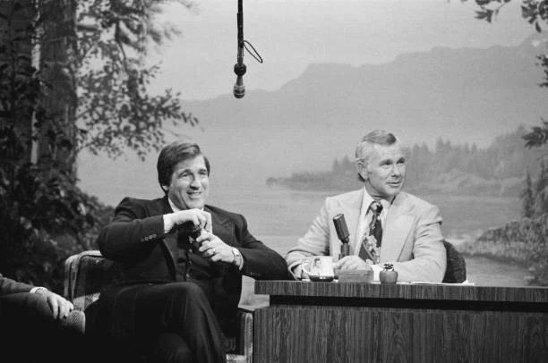 COMEDIAN SHECKY GREENE On Johnny Carson 1977 OLD TV PHOTO £5.68 ...