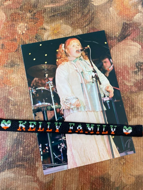 KELLY FAMILY FOTO Maite 1994 Original vom Negativ EUR 1,00 - PicClick IT