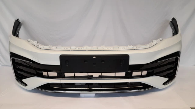 ORIGINAL VW TIGUAN AX1 R-Line Facelift Front Bumper Purewhite C9A £905. ...