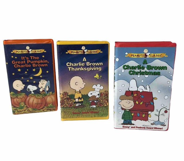 CHARLIE BROWN HOLIDAY Special VHS Lot Great Pumpkin, Christmas ...