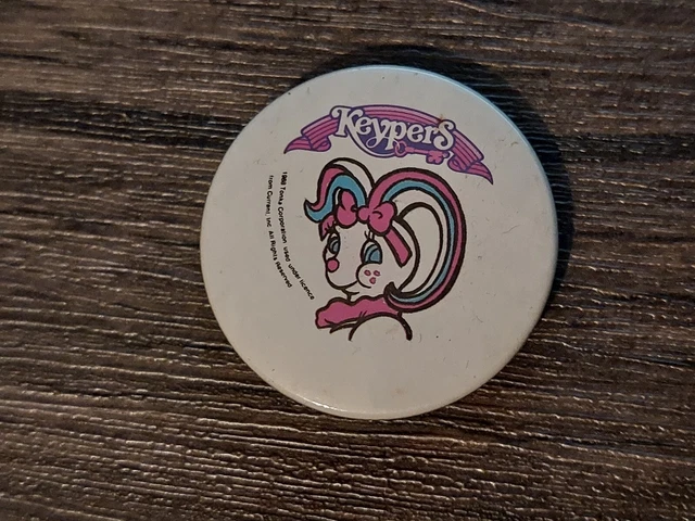 VINTAGE KEYPERS BADGE 1980s 3.5cm #B4 £6.00 - PicClick UK