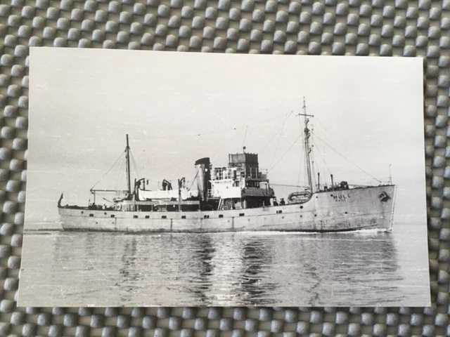 Royal Navy Trawlers Ww2 IN VENDITA! - PicClick IT