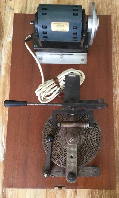 CHRONOS ANTIQUE CLOCK Wheel/ Pinion Cutting Engine / Machine With ...