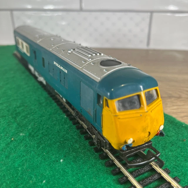 HORNBY DIESEL PULLMAN Class 251 R.555 - 00 Gauge - BR - Model Railway ...