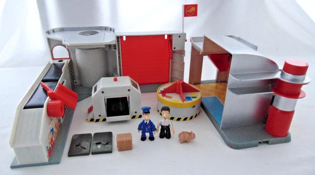 POSTMAN PAT & Ben Taylor + Sds Deluxe Sorting Office & Standard Sorting ...