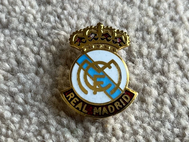 CIRCA 1970 REAL Madrid FC metal & enamel badge by Coffer of London £8. ...