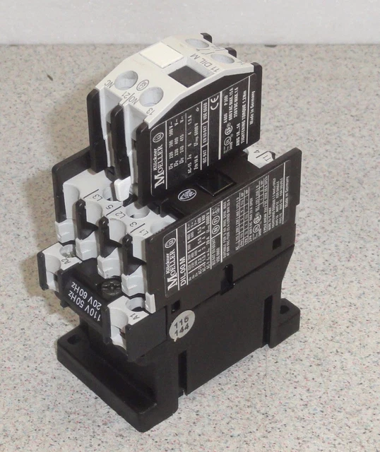 MOELLER DIL00M Steuerspule 110 Volt AC VAC 3-polig +Hilfsschalterblock ...