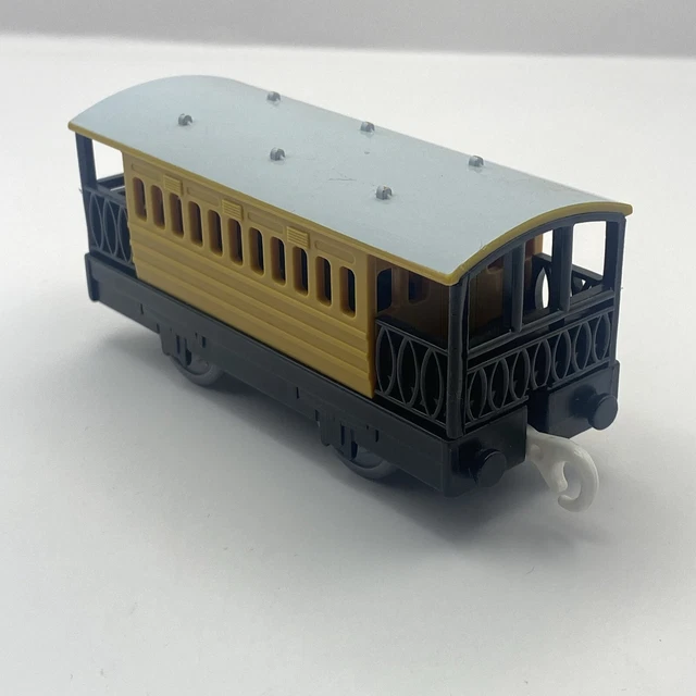 THOMAS THE TANK Engine & Friends TOMY Trackmaster HENRIETTA (TOBY'S ...
