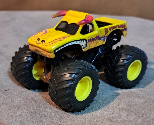 EL TORO LOCO Yellow Monster Jam Truck 1:64 Hotwheels Spinmaster Die ...