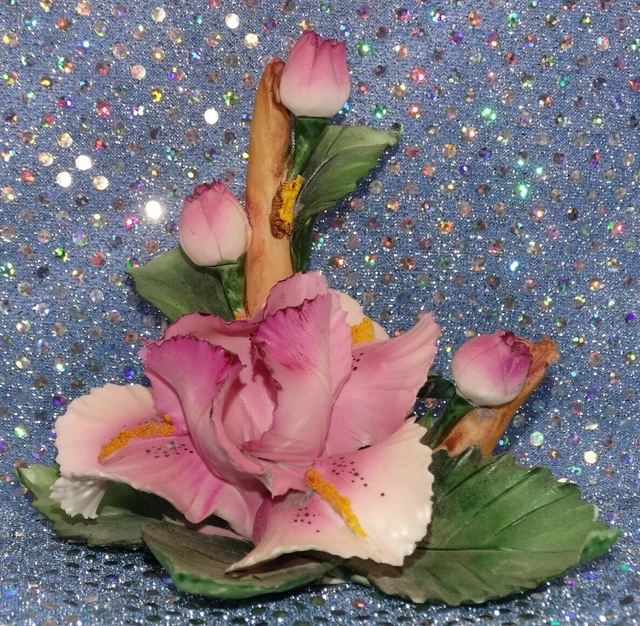 BEAUTIFUL VINTAGE PORCELAIN Capodimonte Large Iris & Buds Flower ...