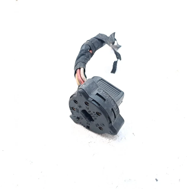 ORIGINAL MERCEDES-BENZ W124 Ignition Switch Electrical Connector ...