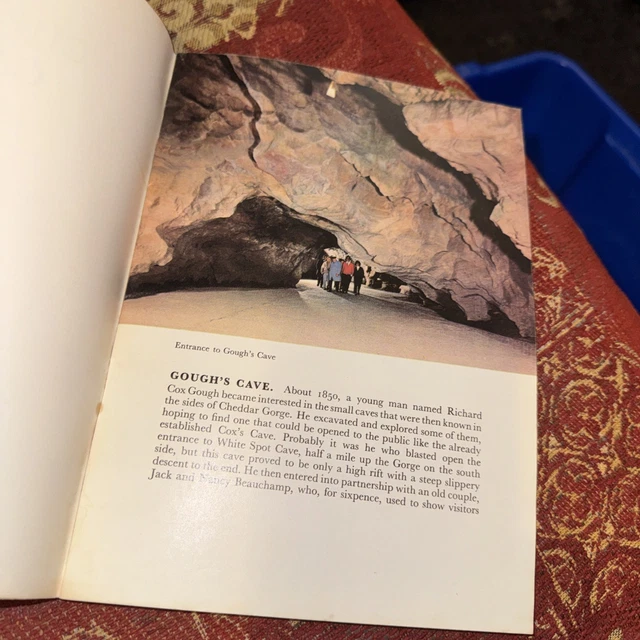 CHEDDAR CAVES OFFICIAL Guidebook 1980s Rare Booklet Illustrated ...