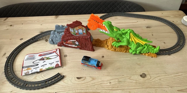 THOMAS & FRIENDS Trackmaster Dragon Escape Battery Train Set £7.50 ...