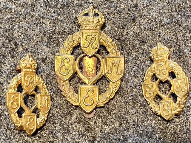 ORIGINAL BRITISH ARMY WW2 REME Cap Badge & Collars, Royal Electrical ...