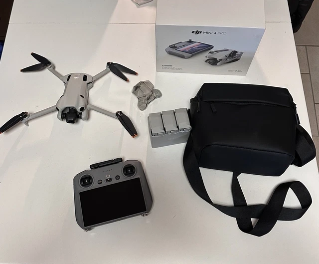 DJI MINI 5 PRO FLY MORE COMBO [ RC 2] 4 rotori Quadrirotore 50 MP 3840 ...