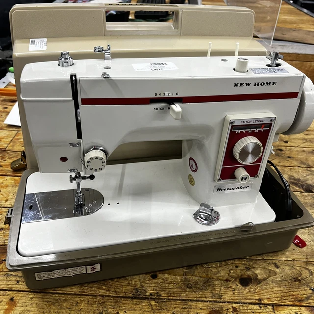 JANOME DRESSMAKER SEWING Machine Vintage Model 571 11183 Mint Portable ...