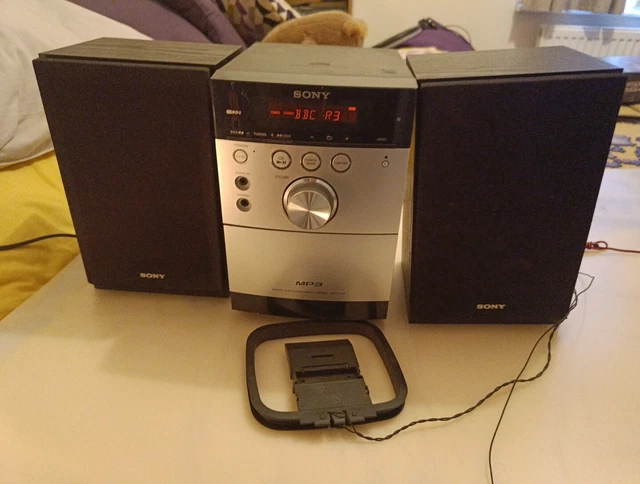 SONY MICRO HI-FI Component System CMT-EH15 CD Player FM/ AM Radio ...