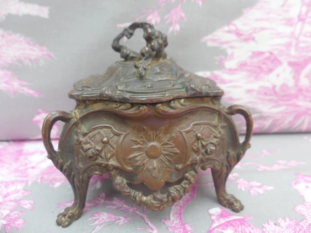 BOITE À BIJOUX Napoléon 3 forme Coffre renaissance Baroque régule ...