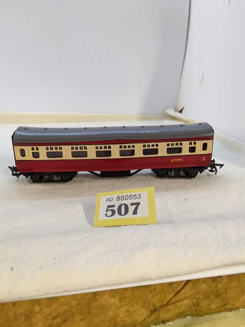 507 TRIANG CREAM/MAROON R21 passenger coach RN M7071 £2.99 - PicClick UK