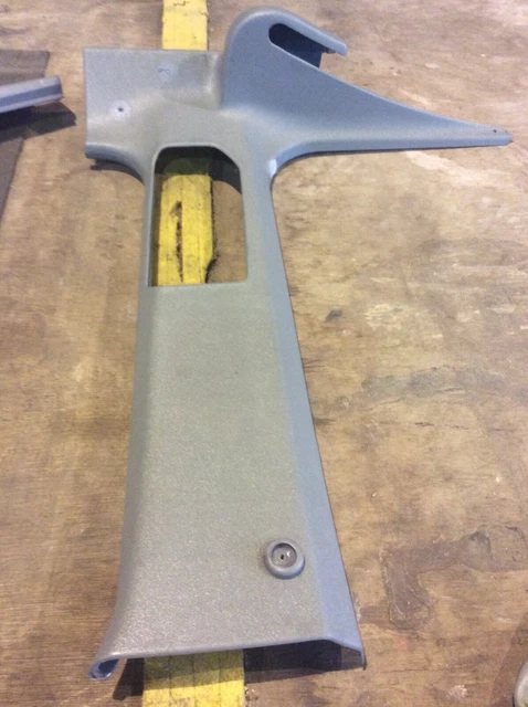 VW T4 TRANSPORTER 1992 Lhd 2.4 Multivan Right B Pillar Trim Above Door ...