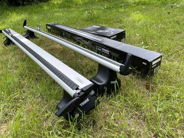 THULE ROOF RACK & Foot Pack Aero Bar VW Polo Canoe 754 969 331 332 328 ...
