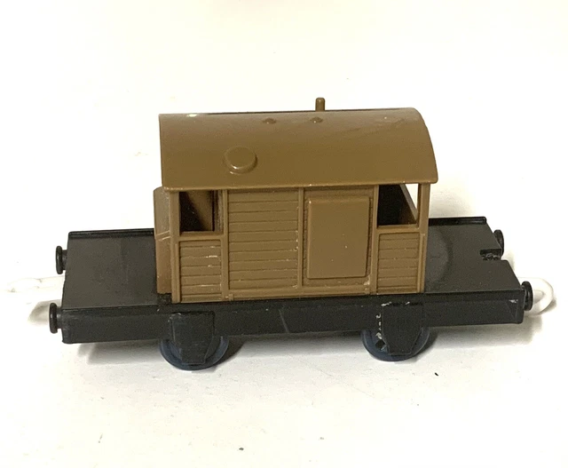 THOMAS & FRIENDS Trackmaster Brake Van Train Gullane 2009 £13.94 ...