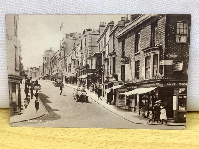 UNION STREET, RYDE, Isle of Wight, Posted 1922 Philco Series Postcard ...