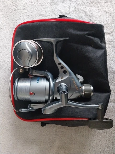 OKUMA CYCLOID CDR 40 Fishing Reel with Spare Spool and bag £14.99 ...