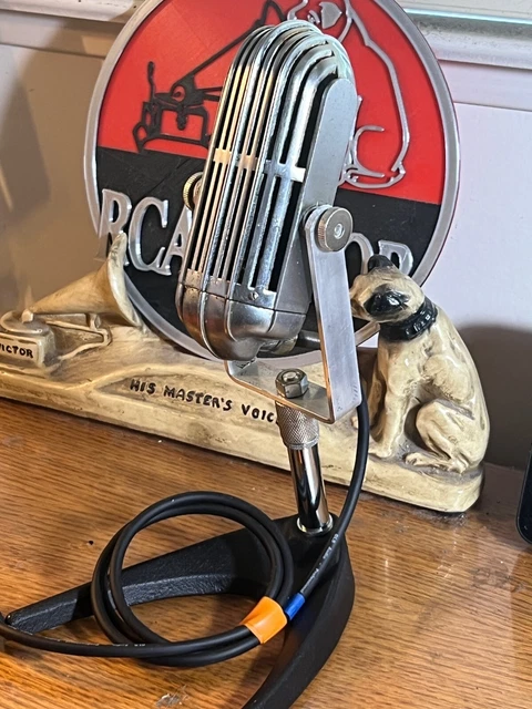 1940'S ERA AMERICAN D9AT Dynamic dual-element Microphone w/cable, stand ...