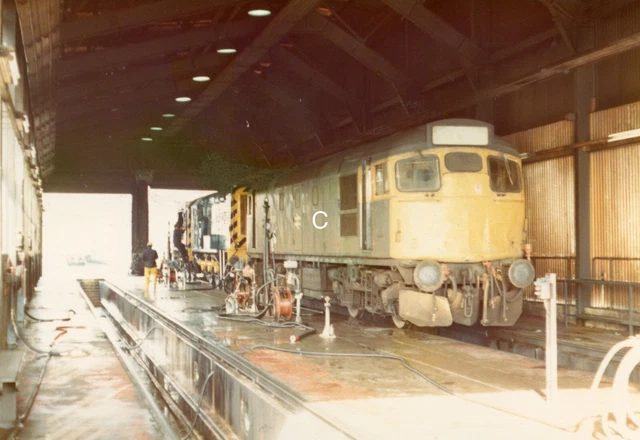 BRITISH RAILWAY B.R Photograph Class 27 - 27041 At Eastfield Mpd 23/09 ...